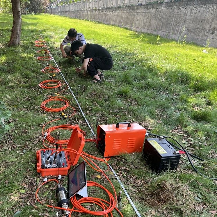 High Accuracy 2D/3D Geophysical Exploration Instrument For Groundwater ...