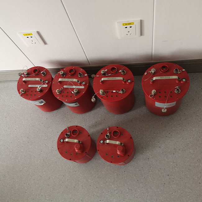 EPS Seismic Instruments Seismograph Digital With 4.5Hz Geophone